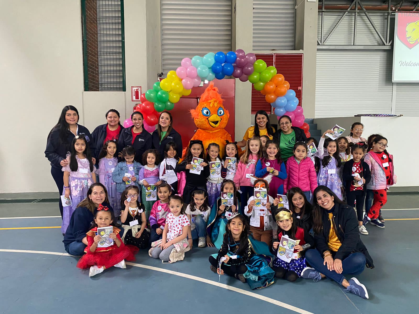 Un Encuentro Mágico: Curso de Inducción para Futuras Alumnas de Primer ...